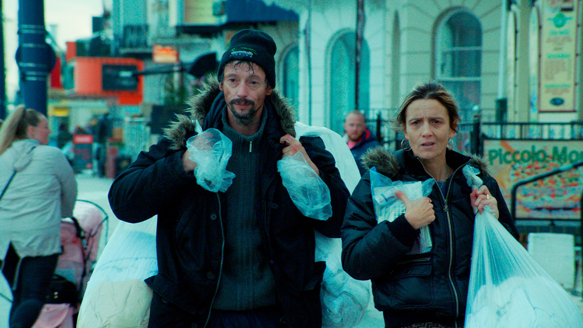 Crítica | Review | 'Great Yarmouth: Provisional Figures' | Película