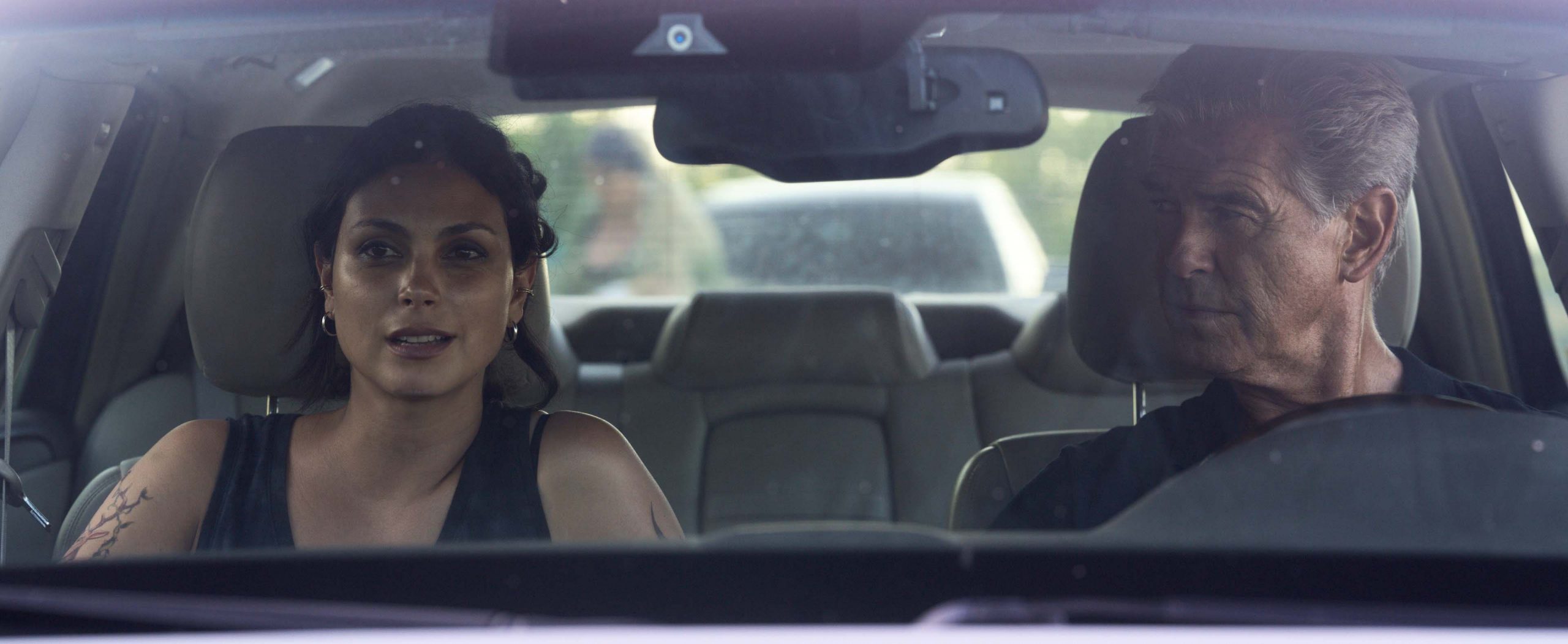 Tráiler y póster de 'Fast Charlie', con Pierce Brosnan