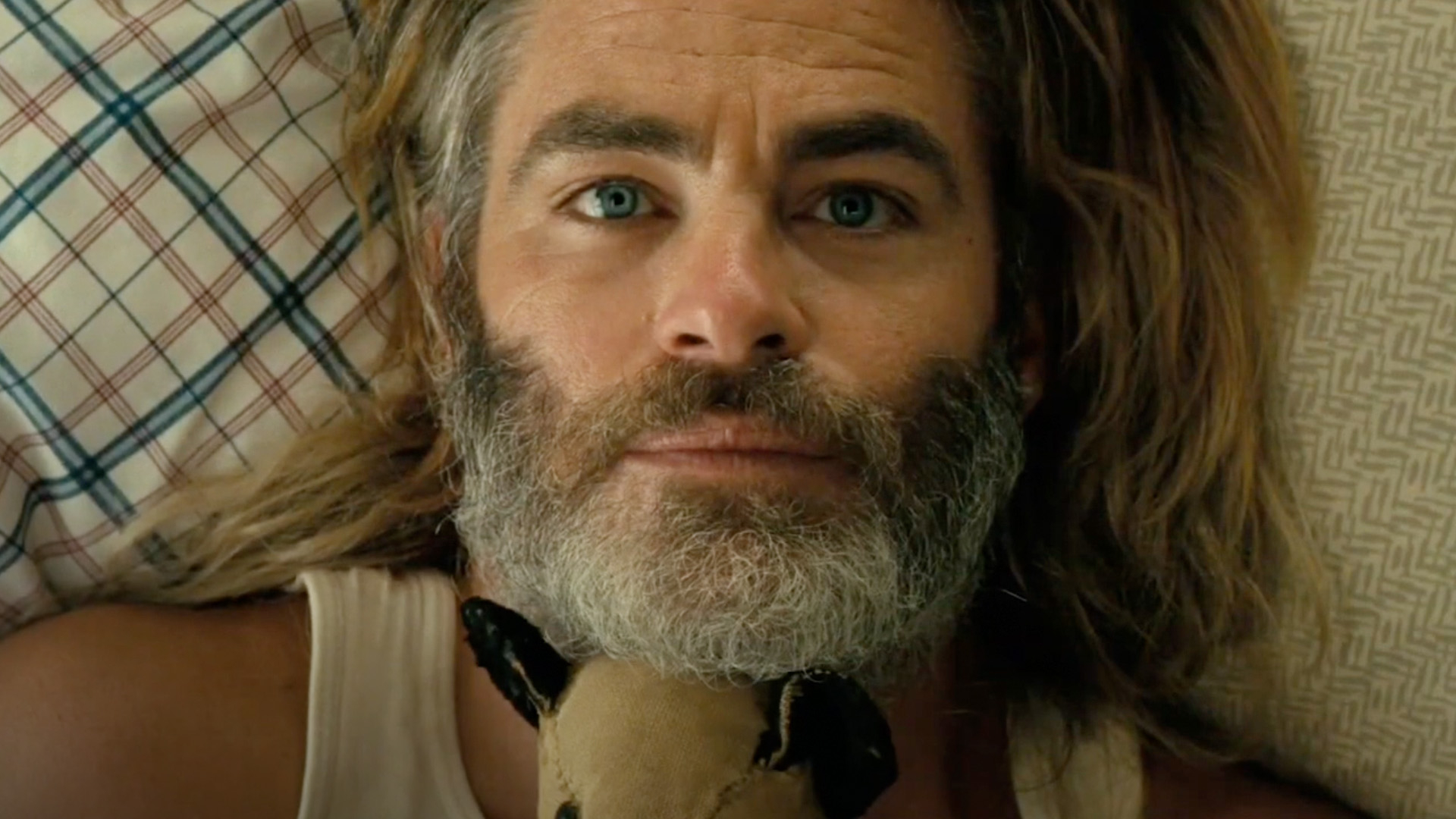 'Poolman', escrita y dirigida por Chris Pine, ya disponible en Prime Video