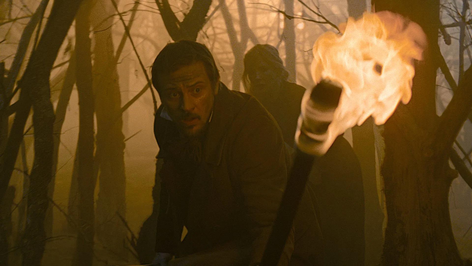 Crítica de 'The Cursed / Eight for Silver': Un bala de plata para ...